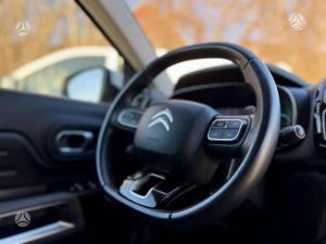 White Citroen C5 Aircross 2015 in Siauliai, with an engine capacity of 1.50 L and mileage of 222 thousand km for 13750 €, photo 20 on AUTOMOTO.COM.LV