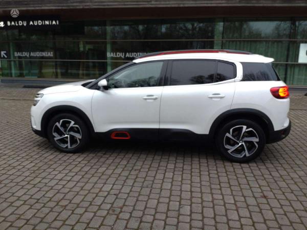 Balts Citroen C5 Aircross 2019 Klaipėda, ar dzinēja tilpumu 1.50 L un nobraukumu 272 tūkst. km par 12700 €, foto 4 vietnē AUTOMOTO.COM.LV