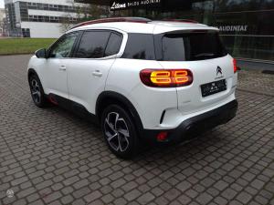 White Citroen C5 Aircross 2019 in Klaipeda, with an engine capacity of 1.50 L and mileage of 272 thousand km for 12700 €, photo 5 on AUTOMOTO.COM.LV