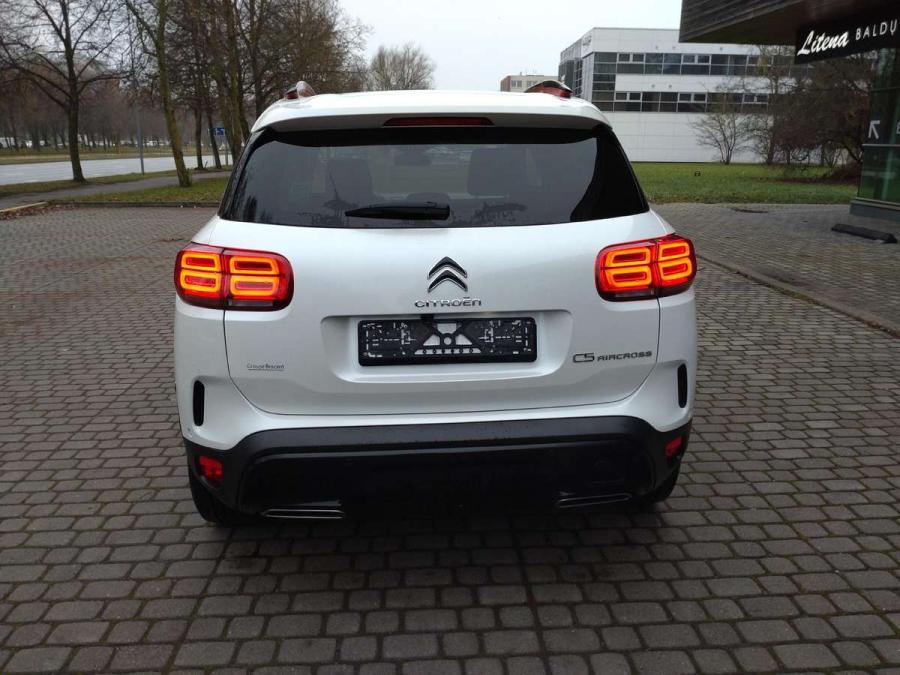 White Citroen C5 Aircross 2019 in Klaipeda, with an engine capacity of 1.50 L and mileage of 272 thousand km for 12700 €, photo 7 on AUTOMOTO.COM.LV