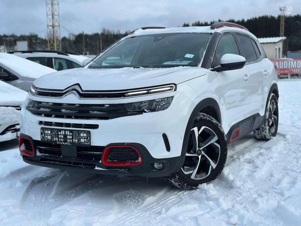 Белый Ситроен C5 Aircross 2019 в Вильнюс, объемом двигателя 1.20 л и пробегом 115 тыс. км за 11495 €, фото 1 на AUTOMOTO.COM.LV