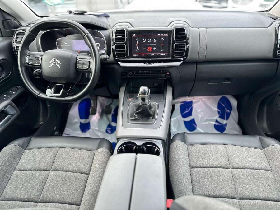 White Citroen C5 Aircross 2019 in Vilnius, with an engine capacity of 1.20 L and mileage of 115 thousand km for 11495 €, photo 12 on AUTOMOTO.COM.LV