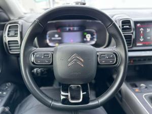 White Citroen C5 Aircross 2019 in Vilnius, with an engine capacity of 1.20 L and mileage of 115 thousand km for 11495 €, photo 16 on AUTOMOTO.COM.LV