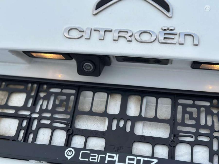 White Citroen C5 Aircross 2019 in Vilnius, with an engine capacity of 1.20 L and mileage of 115 thousand km for 11495 €, photo 27 on AUTOMOTO.COM.LV