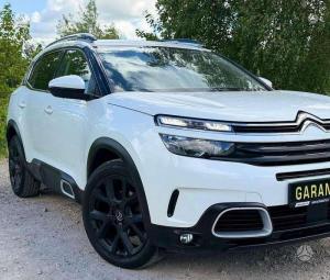 White Citroen C5 Aircross 2019 in Siauliai, with an engine capacity of 1.50 L and mileage of 222 thousand km for 13750 €, photo 16 on AUTOMOTO.COM.LV