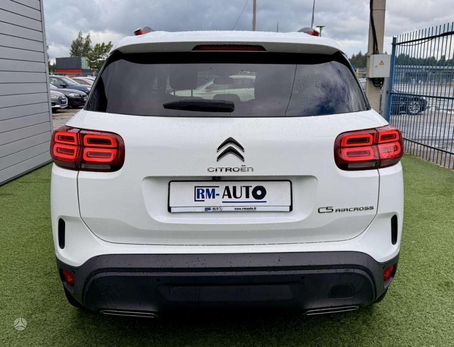 Balts Citroen C5 Aircross 2019 Panevēža, ar dzinēja tilpumu 1.50 L un nobraukumu 192 tūkst. km par 9900 €, foto 8 vietnē AUTOMOTO.COM.LV