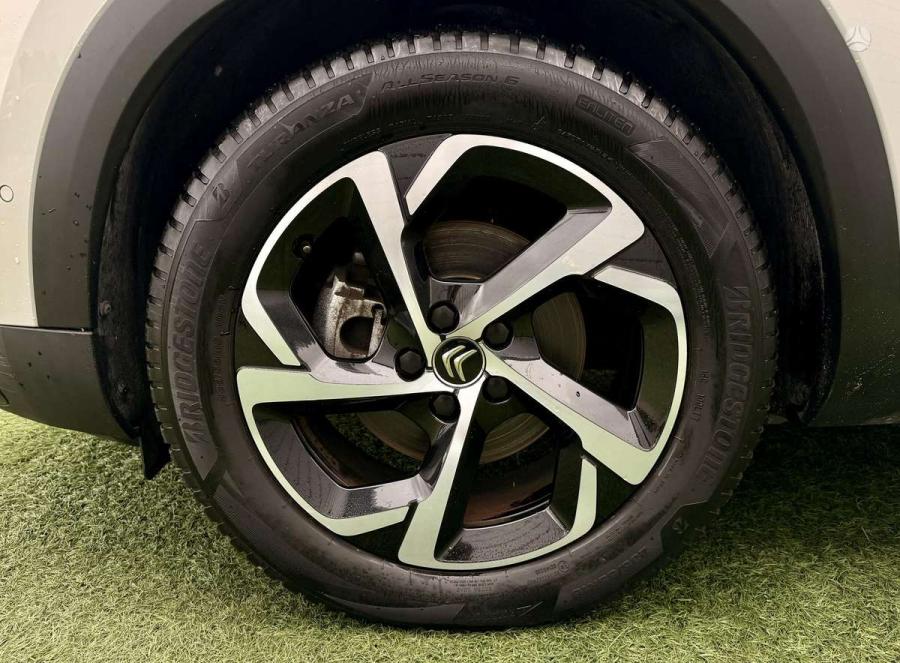 Balts Citroen C5 Aircross 2019 Panevēža, ar dzinēja tilpumu 1.50 L un nobraukumu 192 tūkst. km par 9900 €, foto 12 vietnē AUTOMOTO.COM.LV