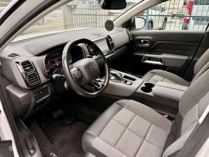 Balts Citroen C5 Aircross 2019 Panevēža, ar dzinēja tilpumu 1.50 L un nobraukumu 192 tūkst. km par 9900 €, foto 13 vietnē AUTOMOTO.COM.LV