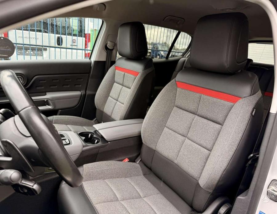 Balts Citroen C5 Aircross 2019 Panevēža, ar dzinēja tilpumu 1.50 L un nobraukumu 192 tūkst. km par 9900 €, foto 14 vietnē AUTOMOTO.COM.LV