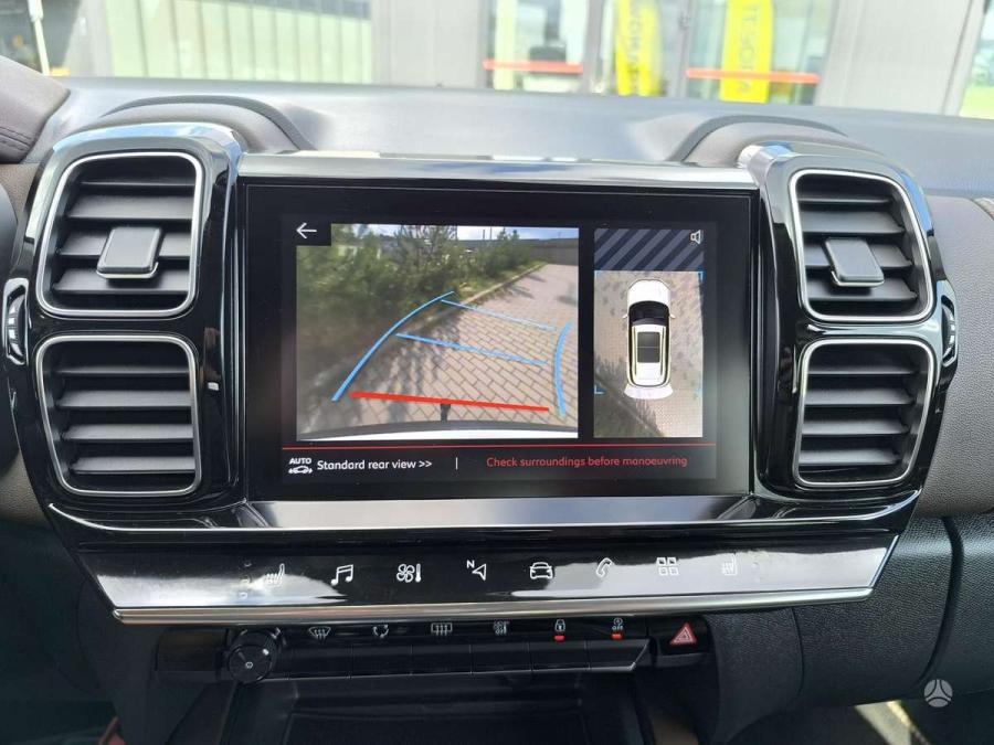 Balts Citroen C5 Aircross 2019 Šauļi, ar dzinēja tilpumu 1.50 L un nobraukumu 284 tūkst. km par 14350 €, foto 19 vietnē AUTOMOTO.COM.LV