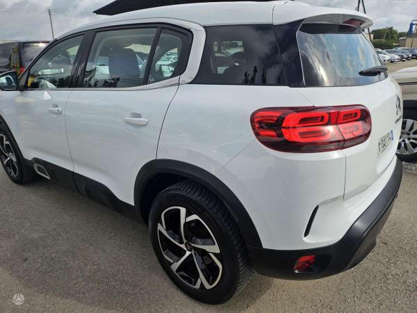 Белый Ситроен C5 Aircross 2019 в Таураге, объемом двигателя 1.50 л и пробегом 197 тыс. км за 9600 €, фото 5 на AUTOMOTO.COM.LV