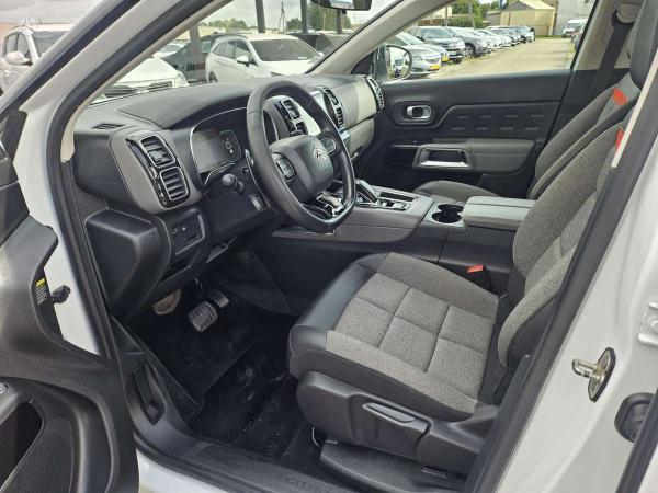 Белый Ситроен C5 Aircross 2019 в Таураге, объемом двигателя 1.50 л и пробегом 197 тыс. км за 9600 €, фото 7 на AUTOMOTO.COM.LV