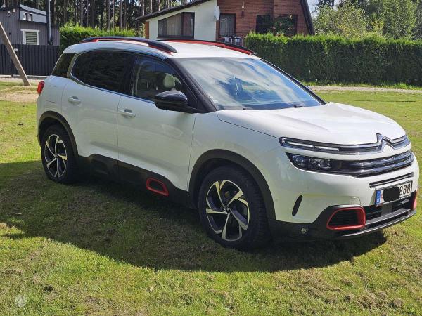 Balts Citroen C5 Aircross 2019 Kauņa, ar dzinēja tilpumu 1.50 L un nobraukumu 249 tūkst. km par 12300 €, foto 1 vietnē AUTOMOTO.COM.LV