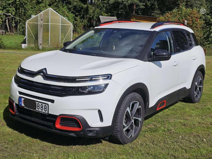 Balts Citroen C5 Aircross 2019 Kauņa, ar dzinēja tilpumu 1.50 L un nobraukumu 249 tūkst. km par 12300 €, foto 5 vietnē AUTOMOTO.COM.LV