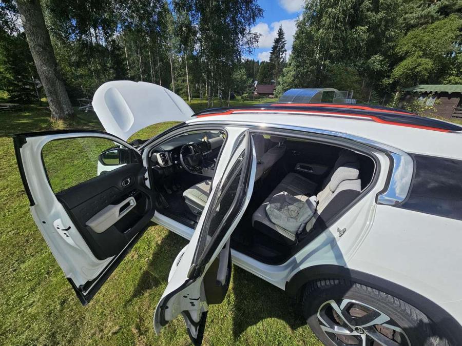 Balts Citroen C5 Aircross 2019 Kauņa, ar dzinēja tilpumu 1.50 L un nobraukumu 249 tūkst. km par 12300 €, foto 14 vietnē AUTOMOTO.COM.LV