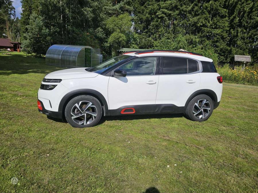 Balts Citroen C5 Aircross 2019 Kauņa, ar dzinēja tilpumu 1.50 L un nobraukumu 249 tūkst. km par 12300 €, foto 18 vietnē AUTOMOTO.COM.LV