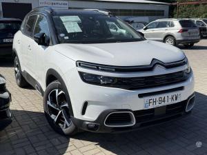 Balts Citroen C5 Aircross 2019 Kauņa, ar dzinēja tilpumu 1.20 L un nobraukumu 137 tūkst. km par 9900 €, foto  vietnē AUTOMOTO.COM.LV