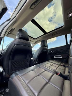 Balts Citroen C5 Aircross 2019 Tauragė, ar dzinēja tilpumu 1.46 L un nobraukumu 185 tūkst. km par 12700 €, foto 14 vietnē AUTOMOTO.COM.LV