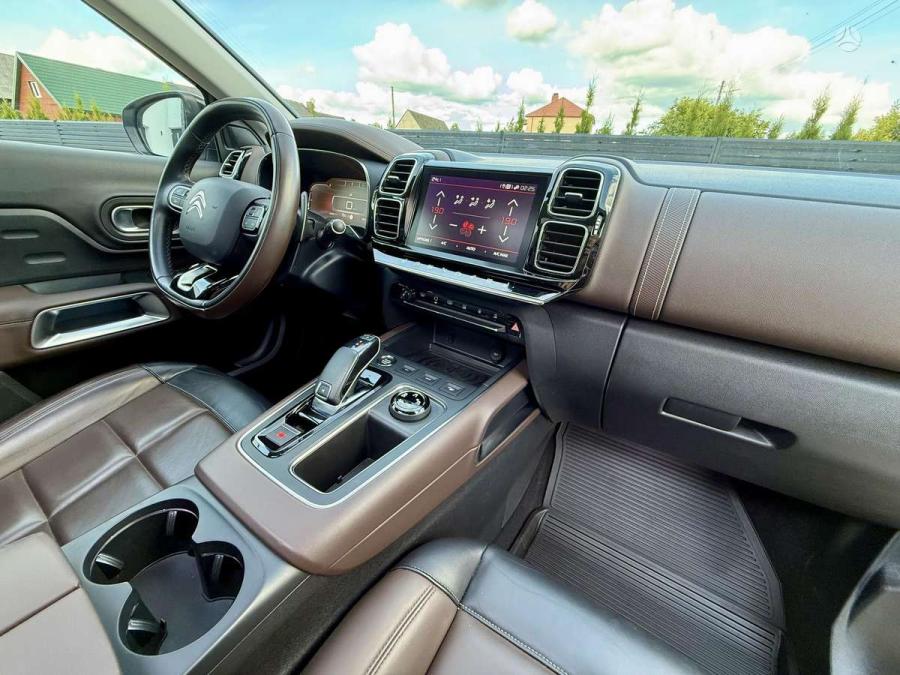 Balts Citroen C5 Aircross 2019 Tauragė, ar dzinēja tilpumu 1.46 L un nobraukumu 185 tūkst. km par 12700 €, foto 17 vietnē AUTOMOTO.COM.LV