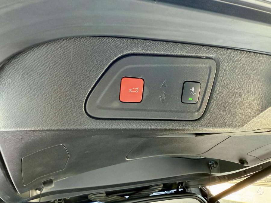 Balts Citroen C5 Aircross 2019 Tauragė, ar dzinēja tilpumu 1.46 L un nobraukumu 185 tūkst. km par 12700 €, foto 28 vietnē AUTOMOTO.COM.LV