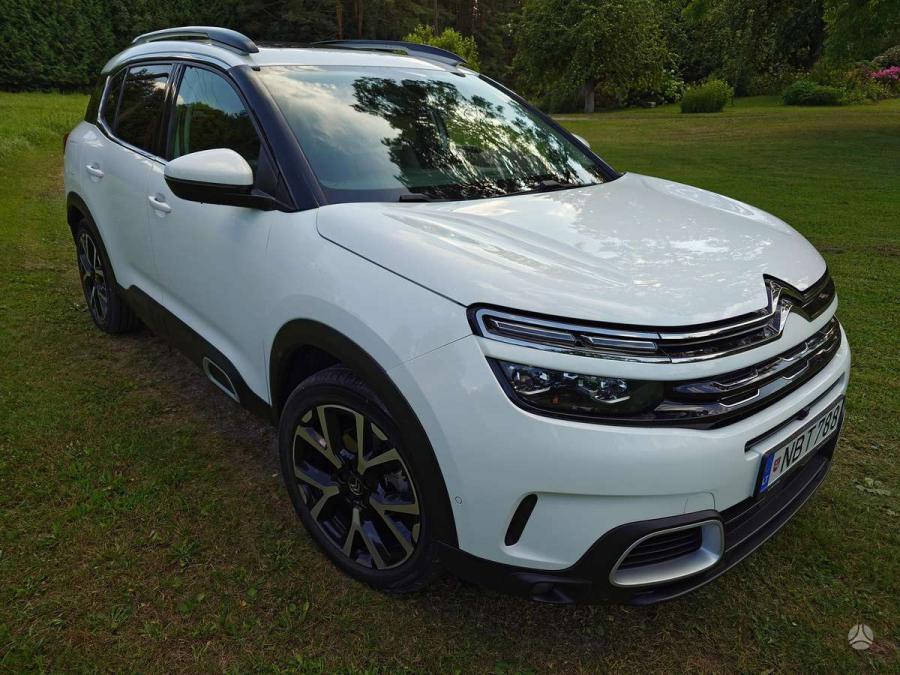 Белый Ситроен C5 Aircross 2019 в Аникщяй, объемом двигателя 2.00 л и пробегом 206 тыс. км за 13900 €, фото 1 на AUTOMOTO.COM.LV