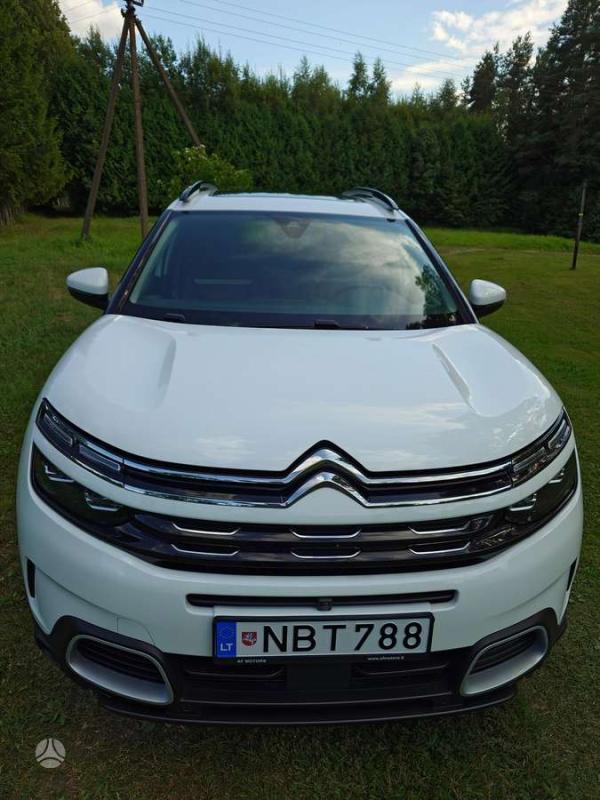 Белый Ситроен C5 Aircross 2019 в Аникщяй, объемом двигателя 2.00 л и пробегом 206 тыс. км за 13900 €, фото 2 на AUTOMOTO.COM.LV