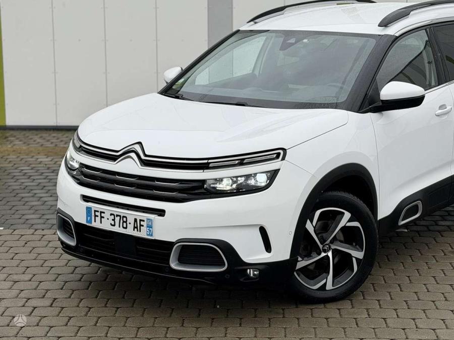 Белый Ситроен C5 Aircross 2019 в Таураге, объемом двигателя 1.20 л и пробегом 149 тыс. км за 9400 €, фото 3 на AUTOMOTO.COM.LV