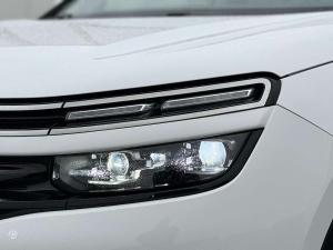 Белый Ситроен C5 Aircross 2019 в Таураге, объемом двигателя 1.20 л и пробегом 149 тыс. км за 9400 €, фото 8 на AUTOMOTO.COM.LV