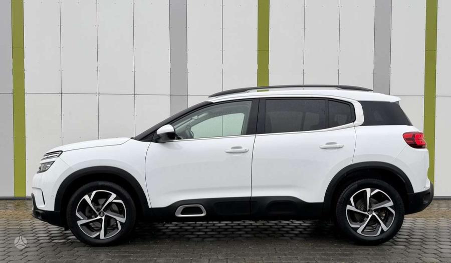 Белый Ситроен C5 Aircross 2019 в Таураге, объемом двигателя 1.20 л и пробегом 149 тыс. км за 9400 €, фото 16 на AUTOMOTO.COM.LV