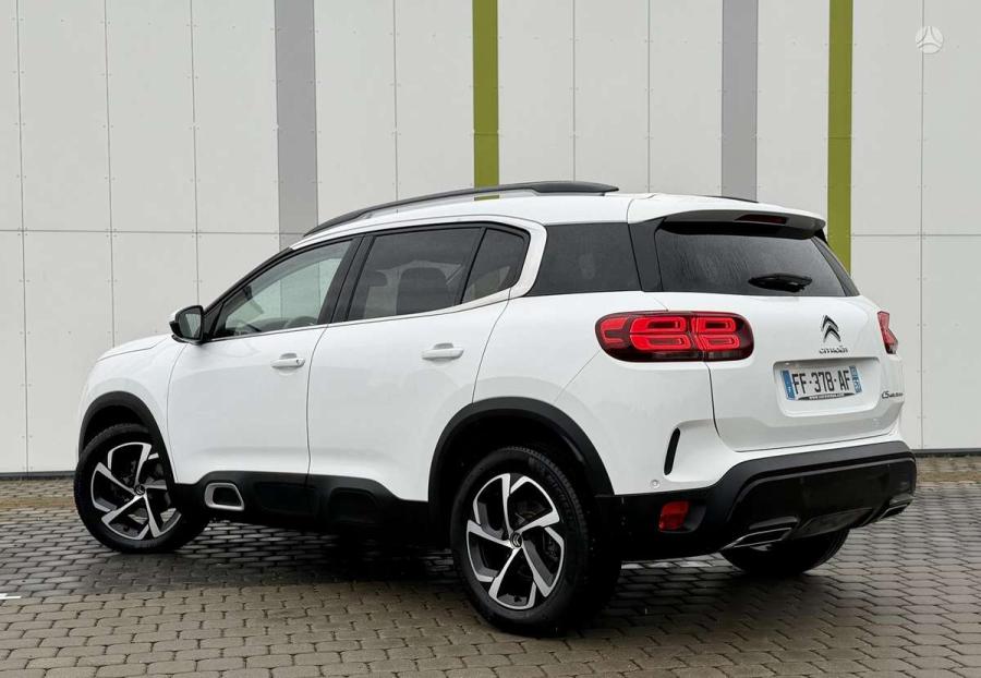 Белый Ситроен C5 Aircross 2019 в Таураге, объемом двигателя 1.20 л и пробегом 149 тыс. км за 9400 €, фото 21 на AUTOMOTO.COM.LV