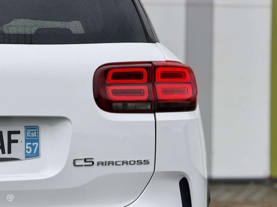 Белый Ситроен C5 Aircross 2019 в Таураге, объемом двигателя 1.20 л и пробегом 149 тыс. км за 9400 €, фото 25 на AUTOMOTO.COM.LV