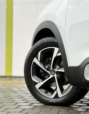 Белый Ситроен C5 Aircross 2019 в Таураге, объемом двигателя 1.20 л и пробегом 149 тыс. км за 9400 €, фото 30 на AUTOMOTO.COM.LV
