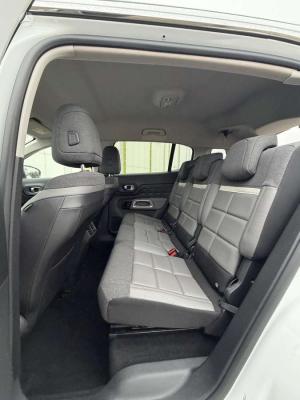Белый Ситроен C5 Aircross 2019 в Таураге, объемом двигателя 1.20 л и пробегом 149 тыс. км за 9400 €, фото 40 на AUTOMOTO.COM.LV