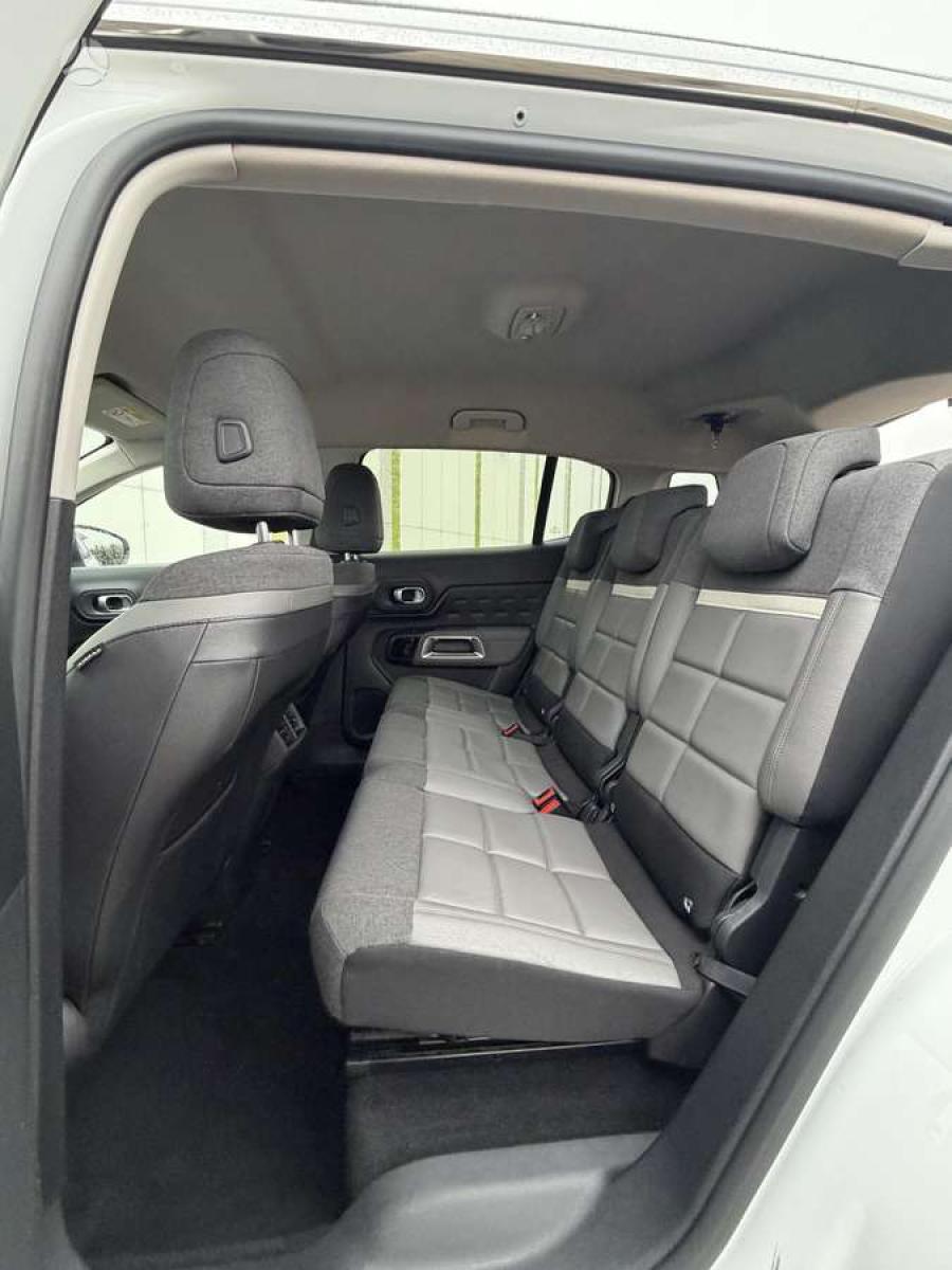 Белый Ситроен C5 Aircross 2019 в Таураге, объемом двигателя 1.20 л и пробегом 149 тыс. км за 9400 €, фото 40 на AUTOMOTO.COM.LV