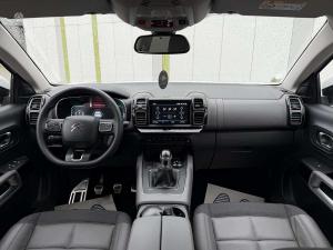 Белый Ситроен C5 Aircross 2019 в Таураге, объемом двигателя 1.20 л и пробегом 149 тыс. км за 9400 €, фото 46 на AUTOMOTO.COM.LV