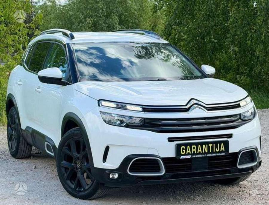 Balts Citroen C5 Aircross 2019 Šauļi, ar dzinēja tilpumu 1.50 L un nobraukumu 222 tūkst. km par 13750 €, foto 4 vietnē AUTOMOTO.COM.LV