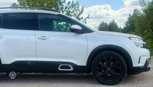 Balts Citroen C5 Aircross 2019 Šauļi, ar dzinēja tilpumu 1.50 L un nobraukumu 222 tūkst. km par 13750 €, foto 11 vietnē AUTOMOTO.COM.LV