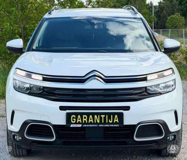 White Citroen C5 Aircross 2019 in Siauliai, with an engine capacity of 1.50 L and mileage of 222 thousand km for 13750 €, photo 6 on AUTOMOTO.COM.LV