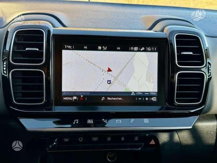 Белый Ситроен C5 Aircross 2019 в Шяуляй, объемом двигателя 1.50 л и пробегом 222 тыс. км за 13750 €, фото 31 на AUTOMOTO.COM.LV