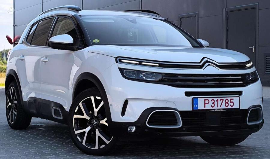 White Citroen C5 Aircross 2019 in Siauliai, with an engine capacity of 1.50 L and mileage of 284 thousand km for 13950 €, photo 1 on AUTOMOTO.COM.LV