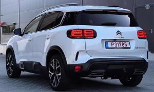 White Citroen C5 Aircross 2019 in Siauliai, with an engine capacity of 1.50 L and mileage of 284 thousand km for 13950 €, photo 5 on AUTOMOTO.COM.LV
