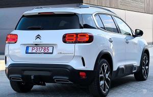 White Citroen C5 Aircross 2019 in Siauliai, with an engine capacity of 1.50 L and mileage of 284 thousand km for 13950 €, photo 7 on AUTOMOTO.COM.LV