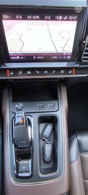 White Citroen C5 Aircross 2019 in Siauliai, with an engine capacity of 1.50 L and mileage of 284 thousand km for 13950 €, photo 18 on AUTOMOTO.COM.LV