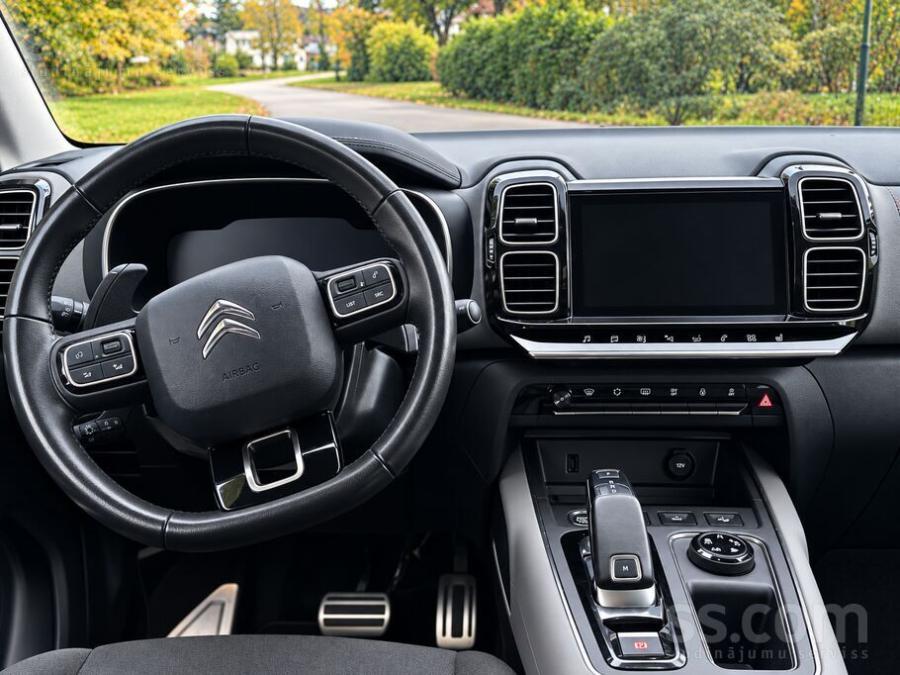Белый Ситроен C5 Aircross 2019 в Рига, объемом двигателя 1.60 л и пробегом 175 тыс. км за 12390 €, фото 7 на AUTOMOTO.COM.LV