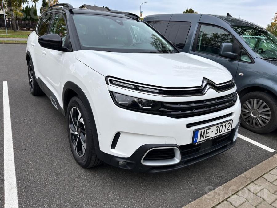 Белый Ситроен C5 Aircross 2019 в Рига, объемом двигателя 1.60 л и пробегом 175 тыс. км за 12390 €, фото 8 на AUTOMOTO.COM.LV