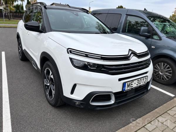 White Citroen C5 Aircross 2019 in Riga, with an engine capacity of 1.60 L and mileage of 175 thousand km for 12390 €, photo 8 on AUTOMOTO.COM.LV