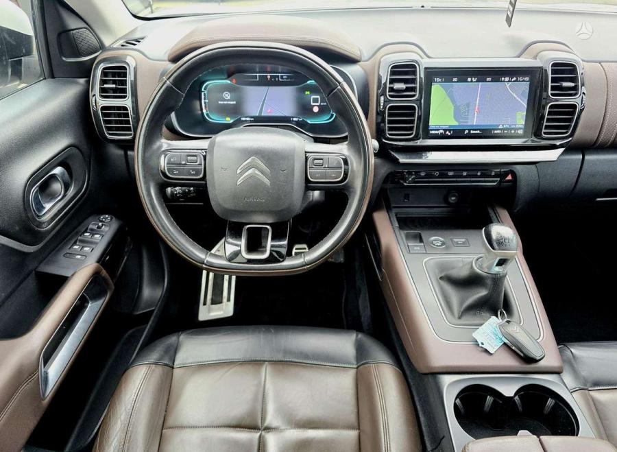 Balts Citroen C5 Aircross 2019 Tauragė, ar dzinēja tilpumu 1.20 L un nobraukumu 190 tūkst. km par 8800 €, foto 16 vietnē AUTOMOTO.COM.LV