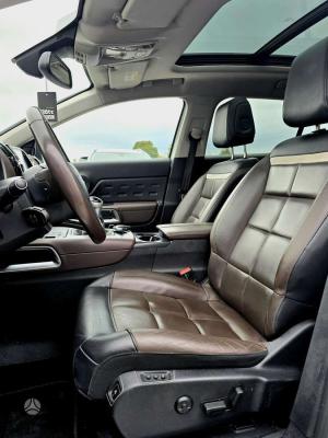Balts Citroen C5 Aircross 2019 Tauragė, ar dzinēja tilpumu 1.20 L un nobraukumu 190 tūkst. km par 8800 €, foto 26 vietnē AUTOMOTO.COM.LV