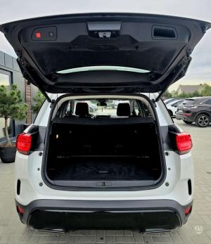 Balts Citroen C5 Aircross 2019 Tauragė, ar dzinēja tilpumu 1.20 L un nobraukumu 190 tūkst. km par 8800 €, foto 40 vietnē AUTOMOTO.COM.LV
