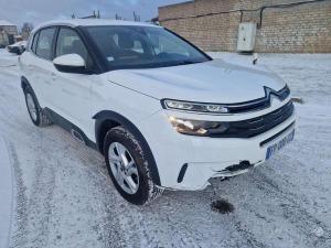 White Citroen C5 Aircross 2020 in Taurage, with an engine capacity of 1.20 L and mileage of 33 thousand km for 9300 €, photo 2 on AUTOMOTO.COM.LV